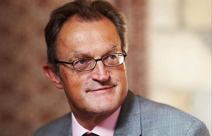 Ascentric among platforms eyeing switch to fixed costs | Money Marketing