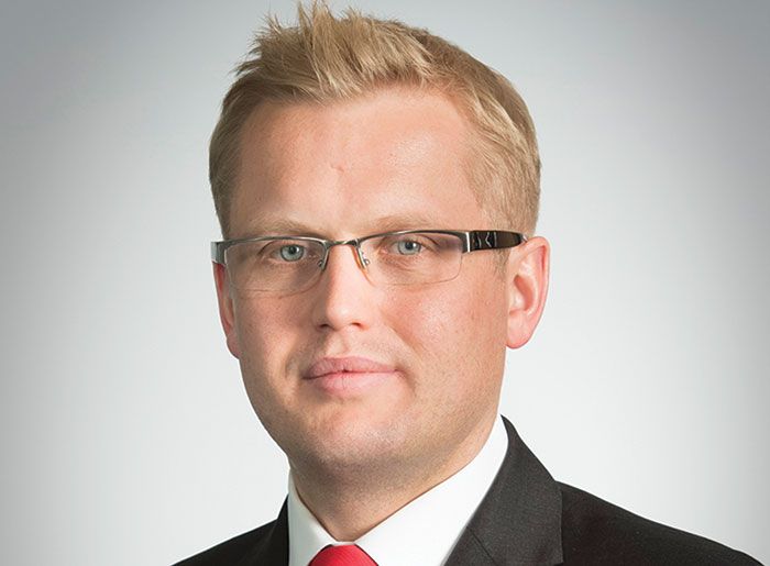 Asset allocation: Santander's Vaughan turns to absolute return funds ...