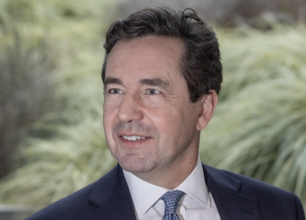 Schroders Group CEO Peter Harrison to stand down | Money Marketing